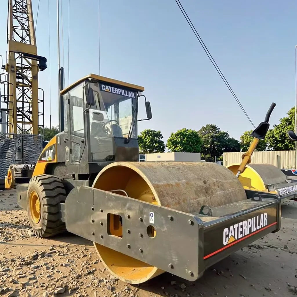 Used CAT Caterpillar CS-683E 683E 20 Ton Heavy Single Steel Road Rolle ...
